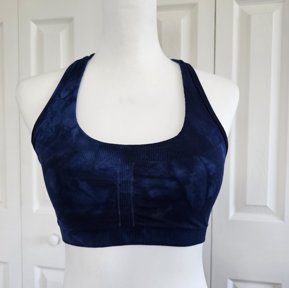 Athleta | Intimates & Sleepwear | Athleta Soulful Blue Tie Dye Sports ...